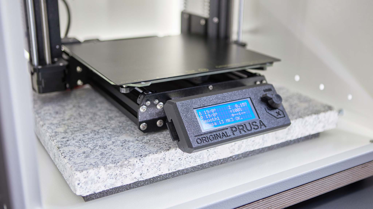 Perfect 3D printer enclosure for PRUSA i3 MK3 – SCHWEINERT.COM